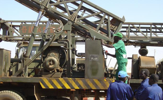 480mm Seismic Exploration Mobile Drill Rigs Installed Chassis Of Diesel ...