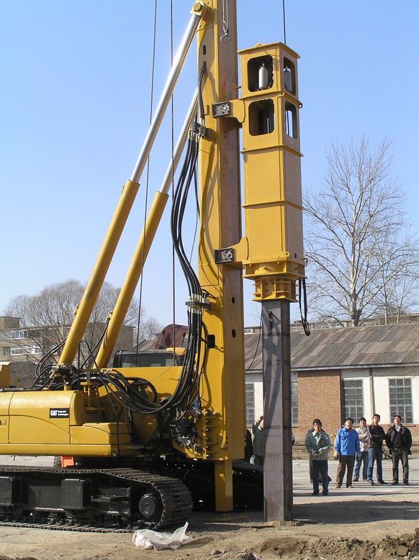 Hydraulic Piling Rig TH60 Drilling Diameter 300MM Used In The ...